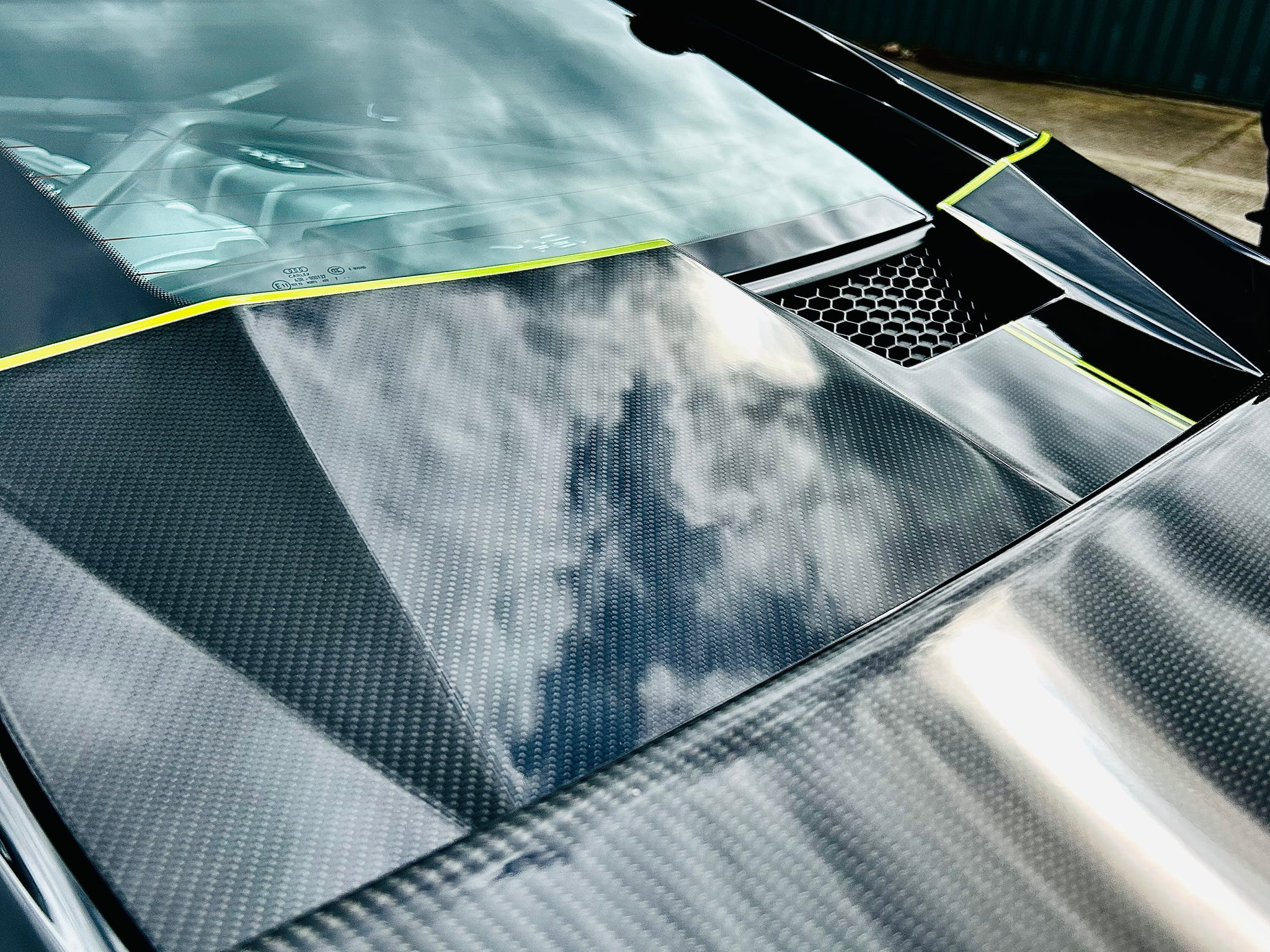 AUDI R8 (4S Gen 2) Carbon Fibre Rear Air Intake System – Nitro Composites